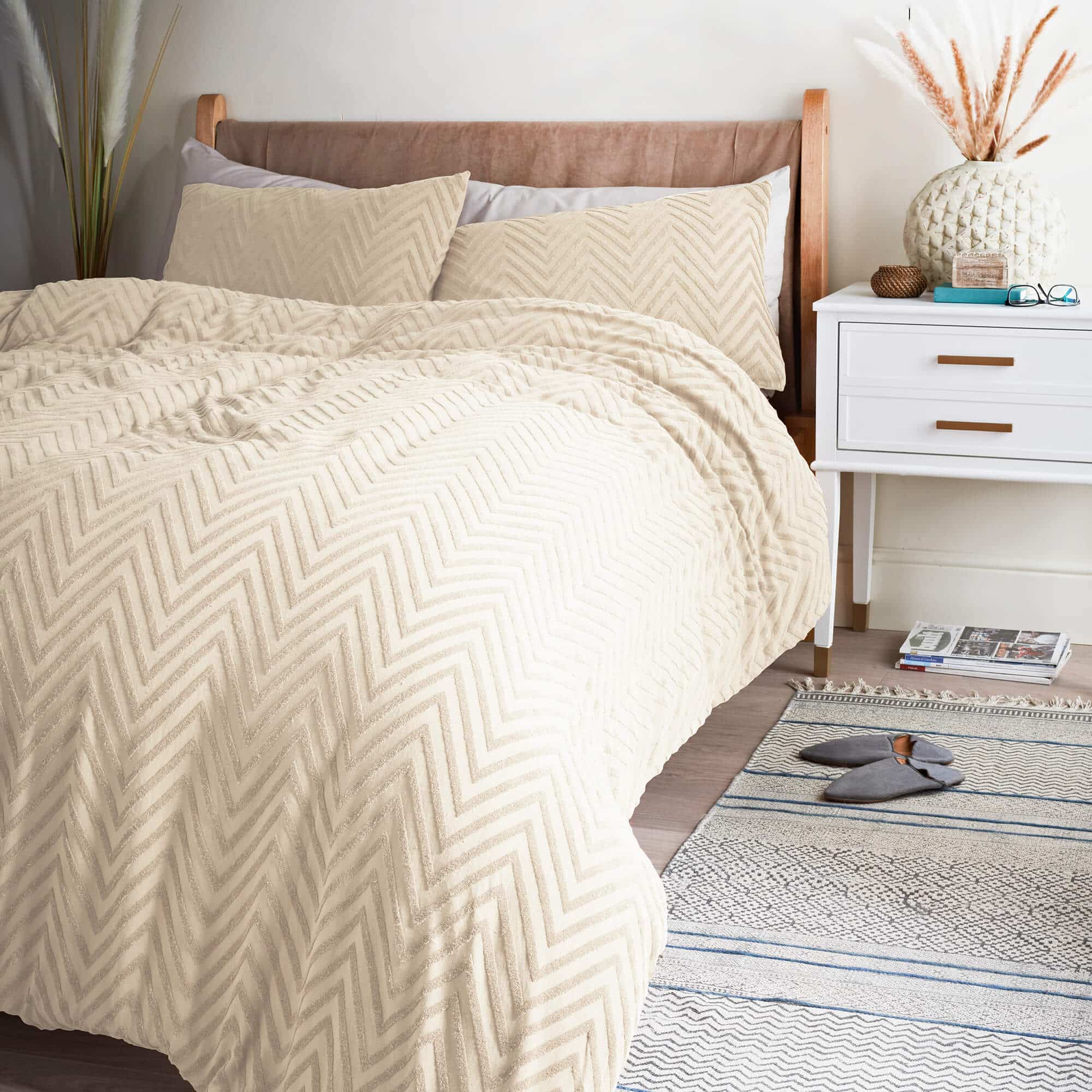 Cosmo Living Ivory Tufted Chevron Duvet Set - Sleepy People